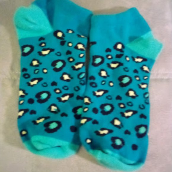 Accessories | Turquoise Print Ankle Socks Low | Poshmark